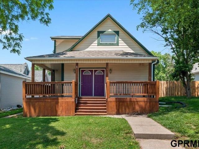 3018 Frederick St, Omaha, NE 68105
