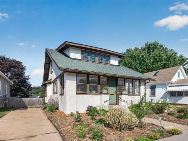 3018 Grand St NE, Minneapolis, MN 55418