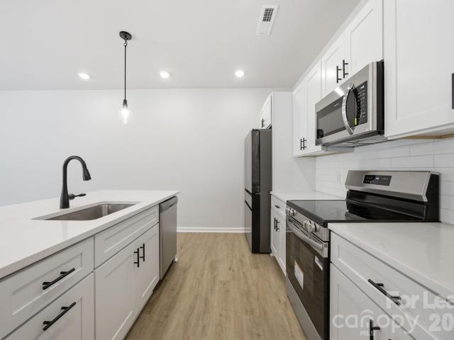3018 Reid Avenue # B