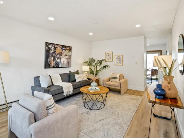 3018 sw carson st