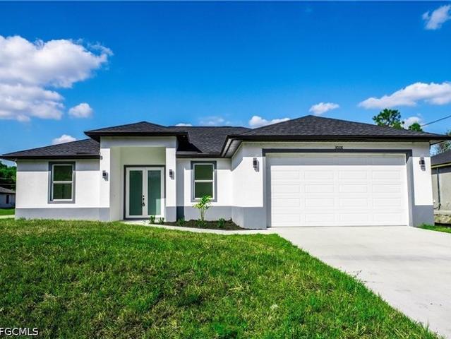 3018 14th St W, Lehigh Acres, FL 33971