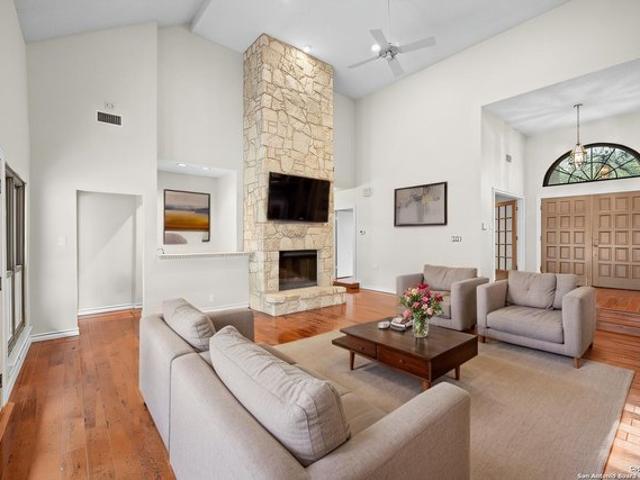 3019 Orchard Hl, San Antonio, TX 78230