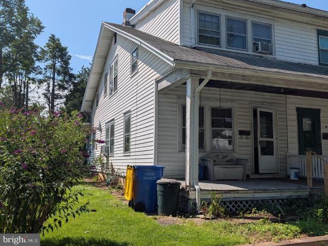 3019 Dickinson Avenue