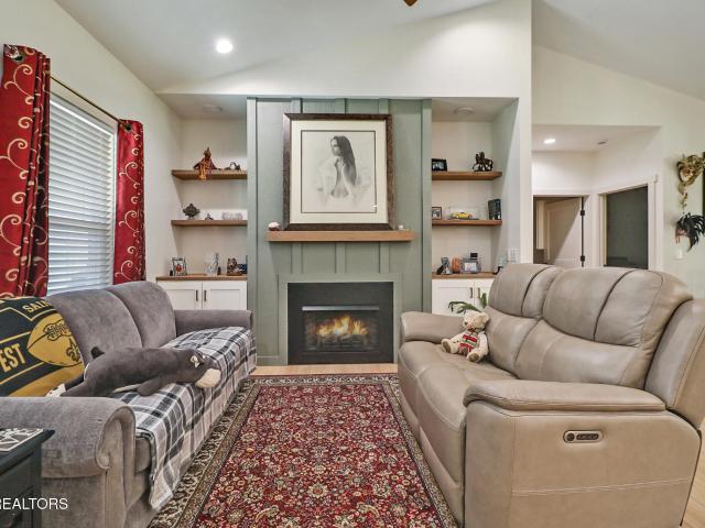 3019 Pomo Circle