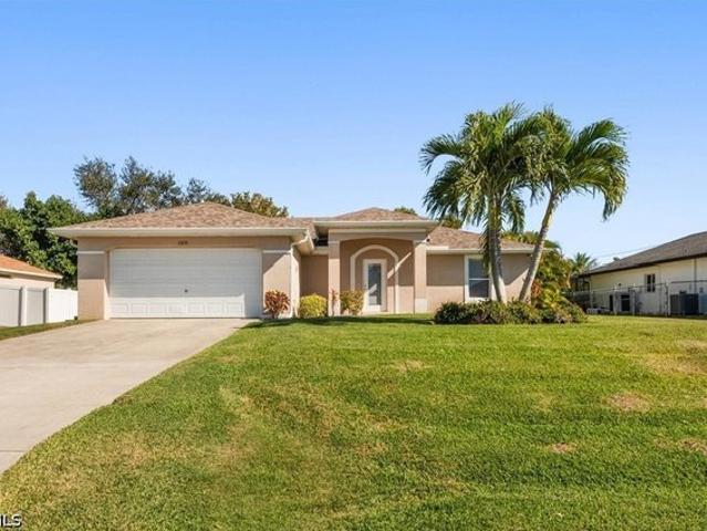 3019 SW 15th Pl, Cape Coral, FL 33914