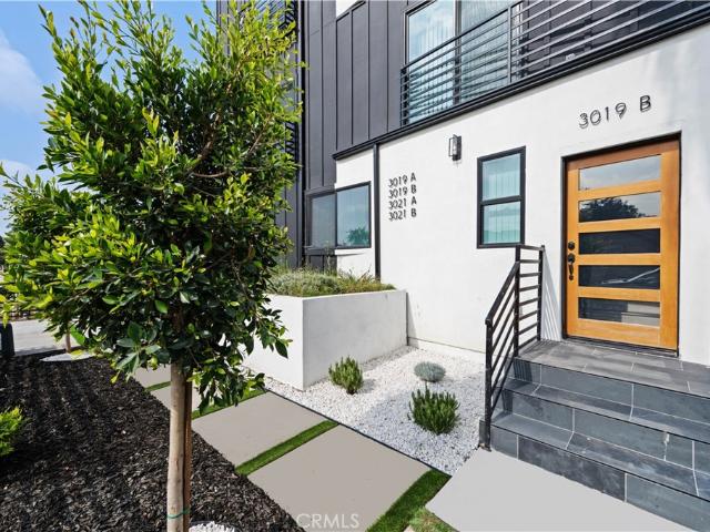 3019 Somerset Dr, Unit 1/2, Los Angeles, CA 90016 | MLS #MB26096 | Compass