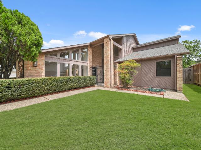 3010 Manila Lane