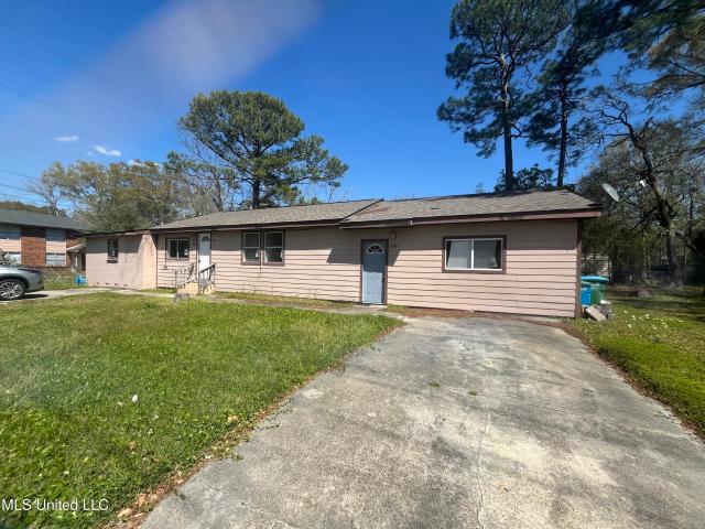 3010 Martin St, Pascagoula, MS 39581 | MLS #4114 | Compass