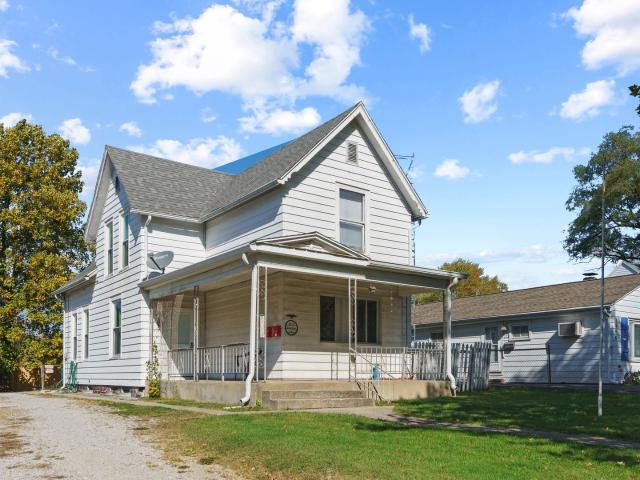 3010 McArthur Dr