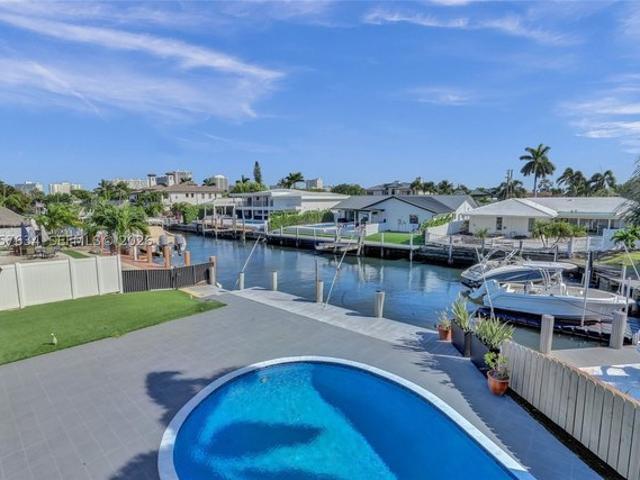 3010 NE 46th St, Fort Lauderdale, FL 33308