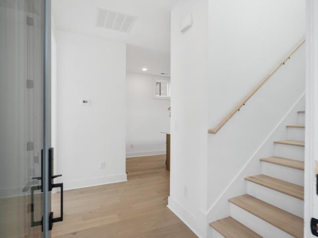3010 Edwin Cir