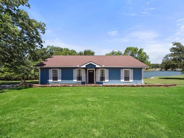 3010 Emmons Cir, Streetman, TX 75859
