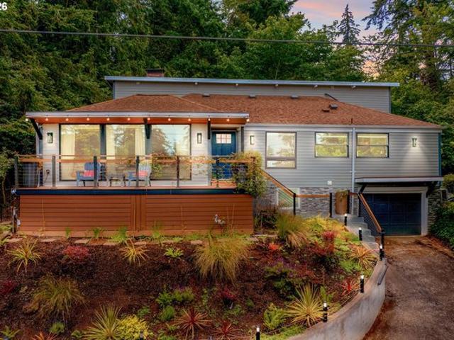 3010 Friendly St, Eugene, OR 97405
