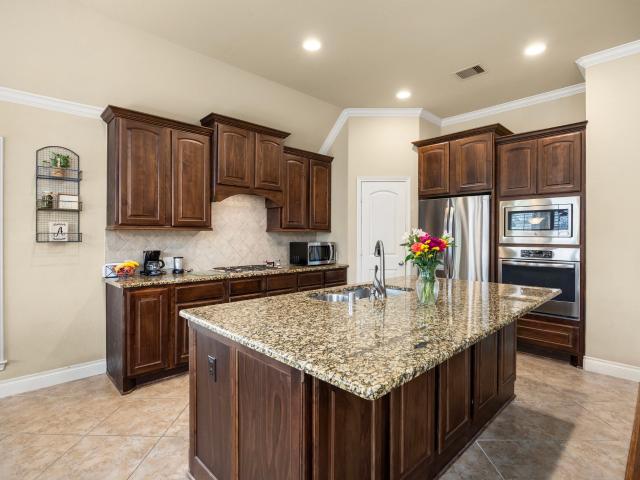 3010 Inglewood Ln, Pearland, TX 77584 | MLS #92925