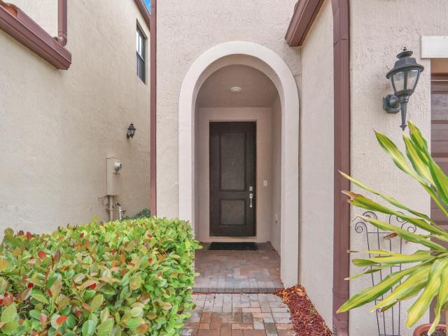 3010 King Palm Way, Riviera Beach, FL 33410 | MLS #B26013 | Compass