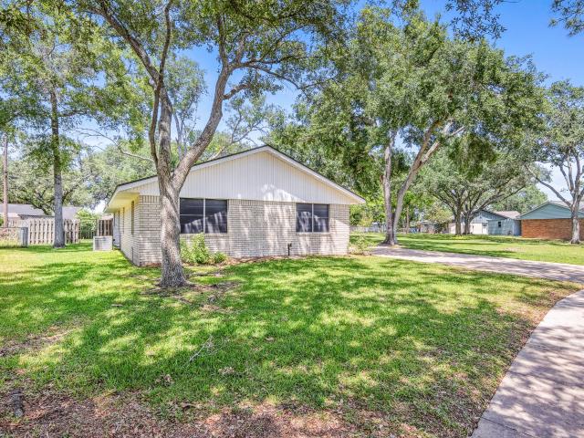 3010 Lamar Circle