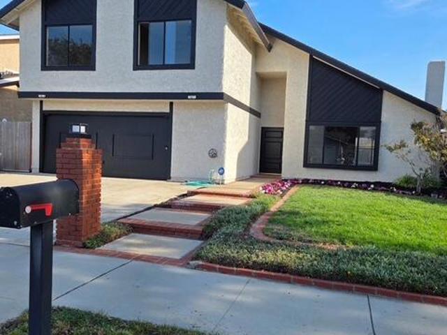 3010 Leeward Way