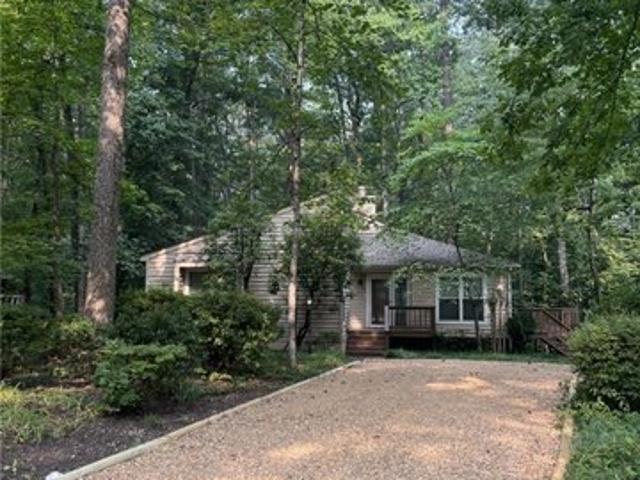 3010 Three Bridges Rd, Midlothian, VA 23112
