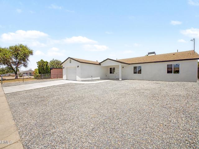3010 w country gables drive