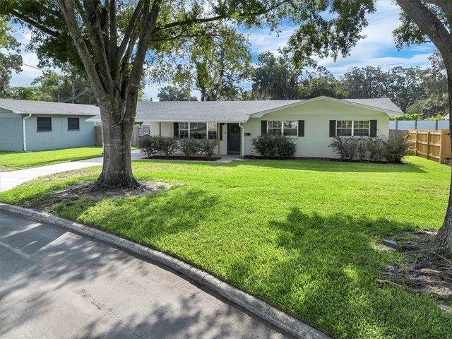 3010 Warrington Ave, Lakeland, FL 33803
