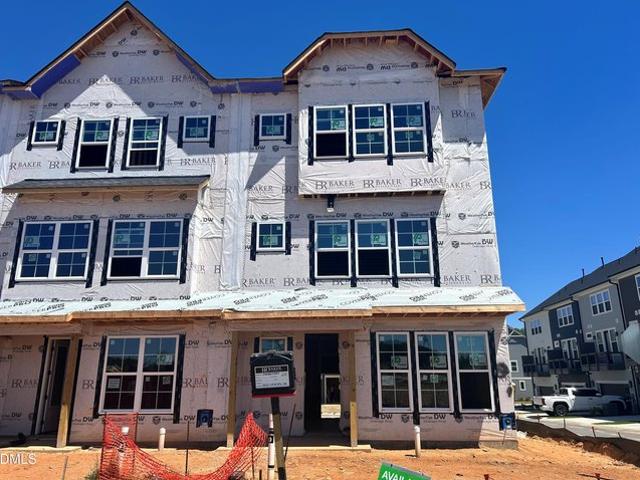 3010 White Rail Dr, Fuquay Varina, NC 27526