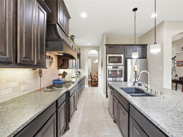 30119 Legend Creek Dr, Fulshear, TX 77406 | MLS #95863 | Compass