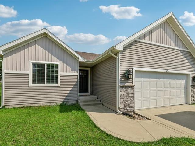 3011 NW 28th St, Ankeny, IA 50023
