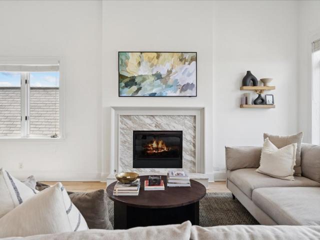 3011 n ashland avenue # 4s