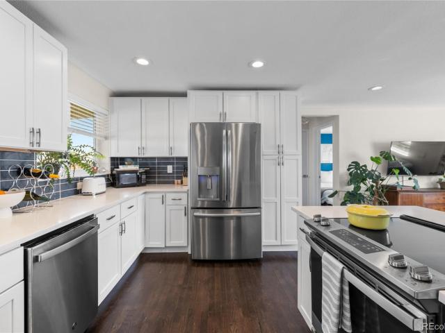 3011 Oneida St, Denver, CO 80207 | MLS #8847