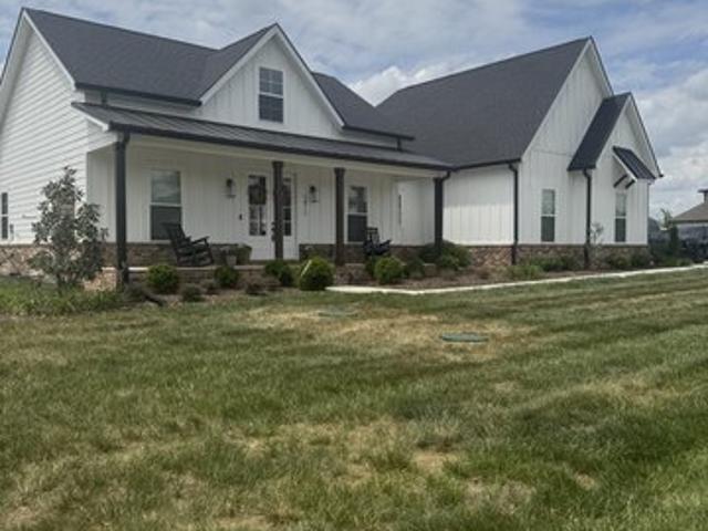 3011 Bootknife Dr, Bell Buckle, TN 37020