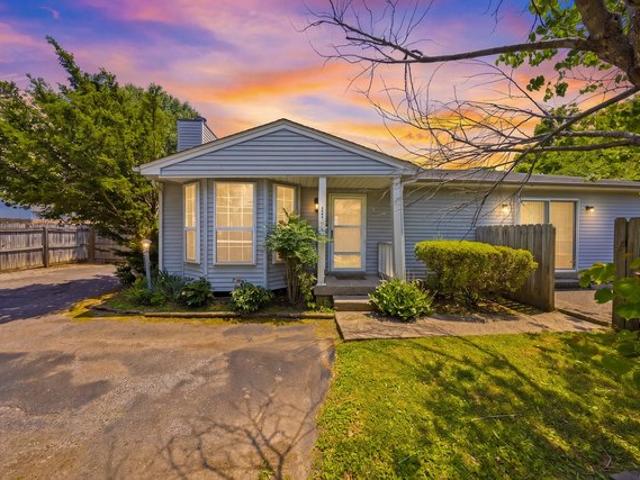 3011 Casa Dr, Nashville, TN 37214