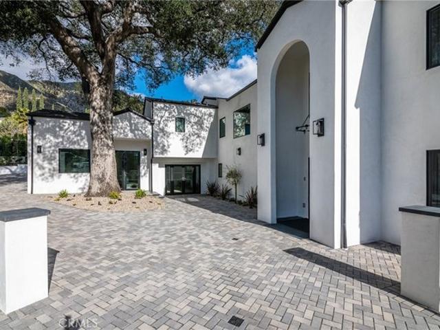 3011 Frances Ave, La Crescenta, CA 91214