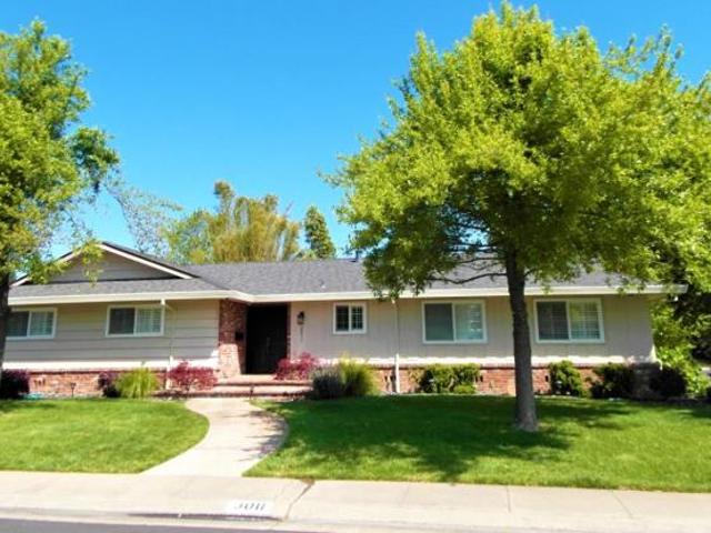 3011 Latham Dr, Sacramento, CA 95864