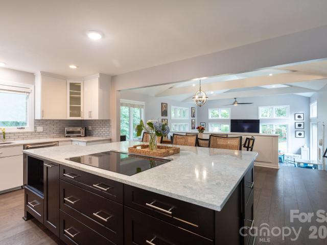 3011 Lauren Glen Road