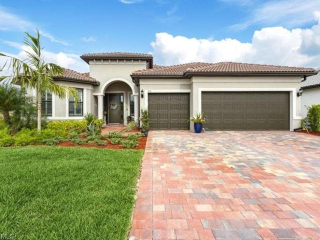 3011 Sagittaria Ln, Alva, FL 33920