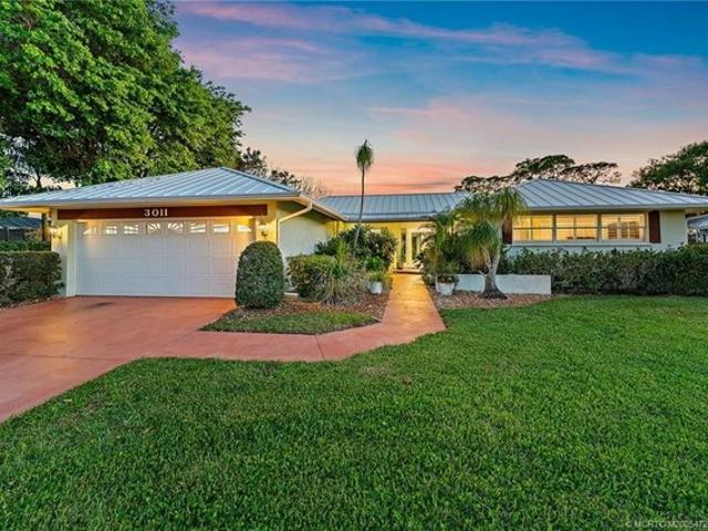 3011 SE Fairway W, Stuart, FL 34997
