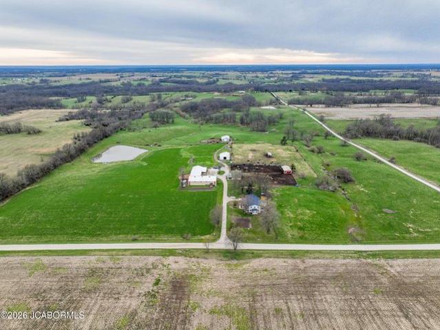 30129 Glenview Trl, La Plata, MO 63549