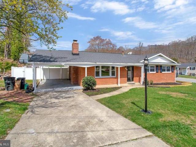 3012 Merva Ct, Fort Washington, MD 20744