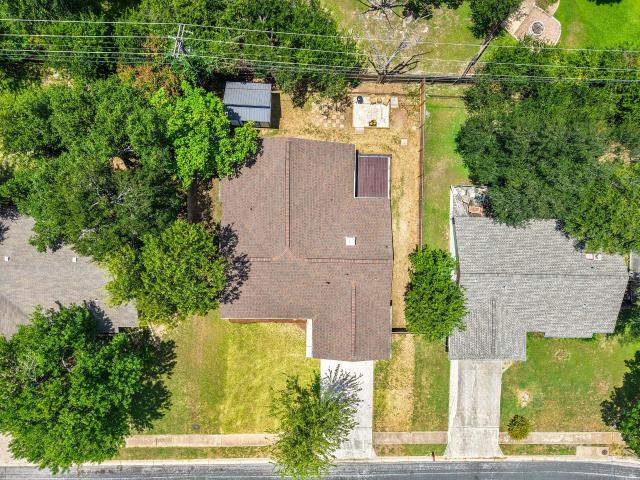 3012 Monument Dr