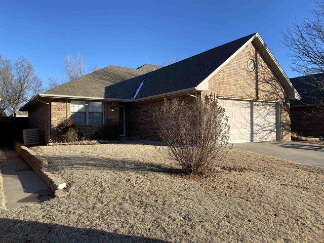 3012 Brook Hvn, Woodward, OK 73801