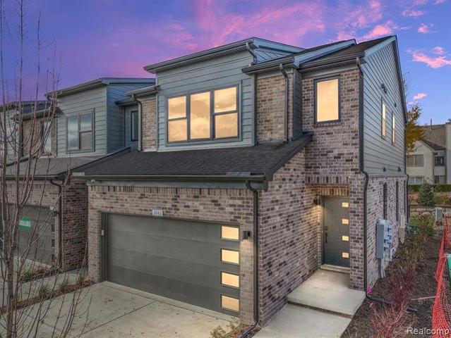 3012 Canopy Tree Way Unit 9, Pittsfield Township, MI 48103
