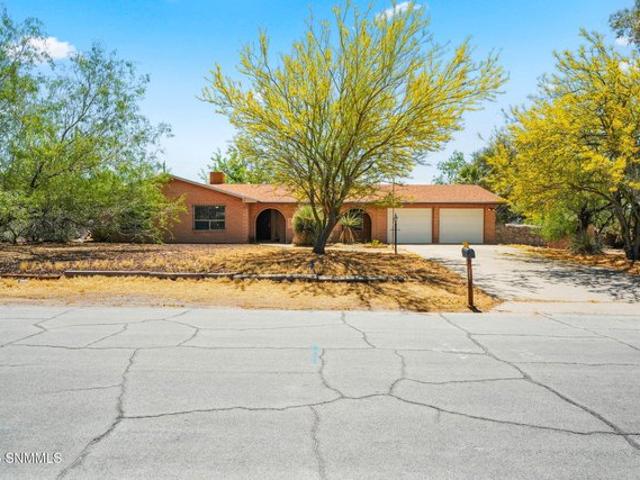 3012 Karen Dr, Las Cruces, NM 88001
