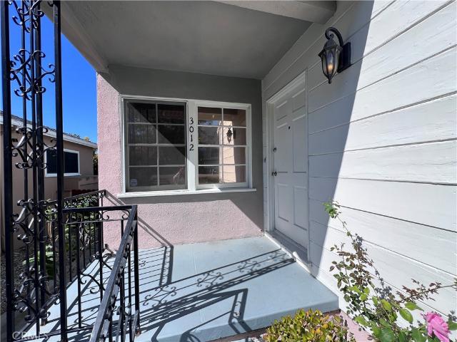 3012 Los Olivos Ln, La Crescenta, CA 91214 | MLS #SB26082 | Compass