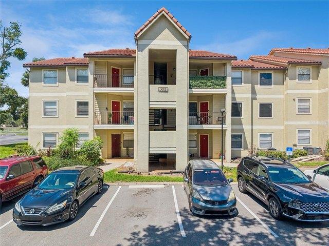 3012 Parkway Blvd Apt 203, Kissimmee, FL 34747