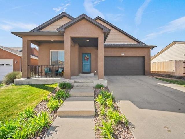 3012 Prairie Hawk Ln, Pueblo, CO 81005