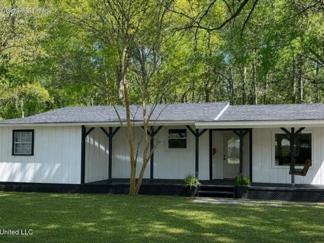 3012 Ridgedale Rd, Gautier, MS 39553