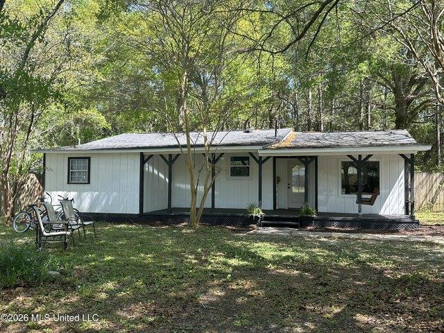 3012 Ridgedale Rd, Gautier, MS 39553