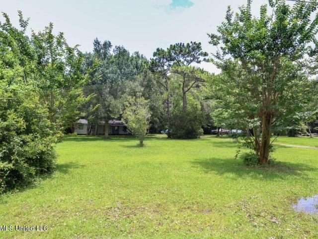 3012 Ridgedale Road