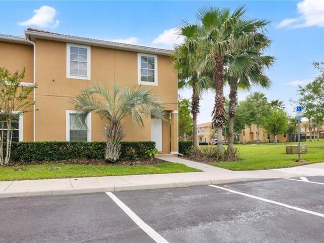 3012 Secret Lake Dr, Kissimmee, FL 34747