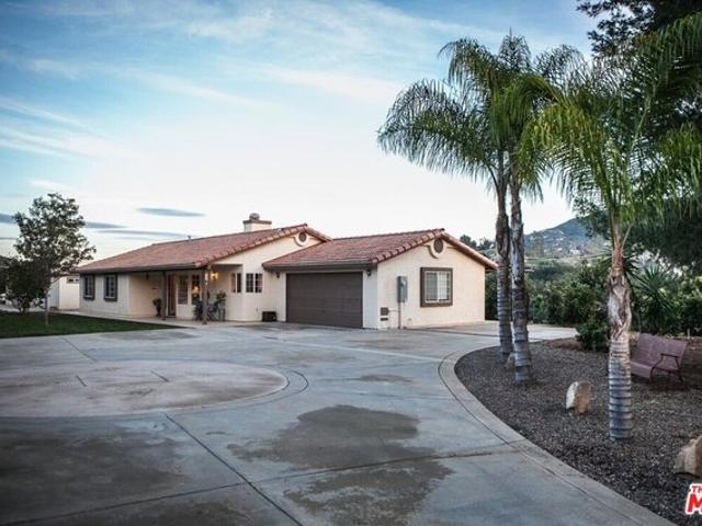 30135 Rolling Hills Dr, Valley Center, CA 92082